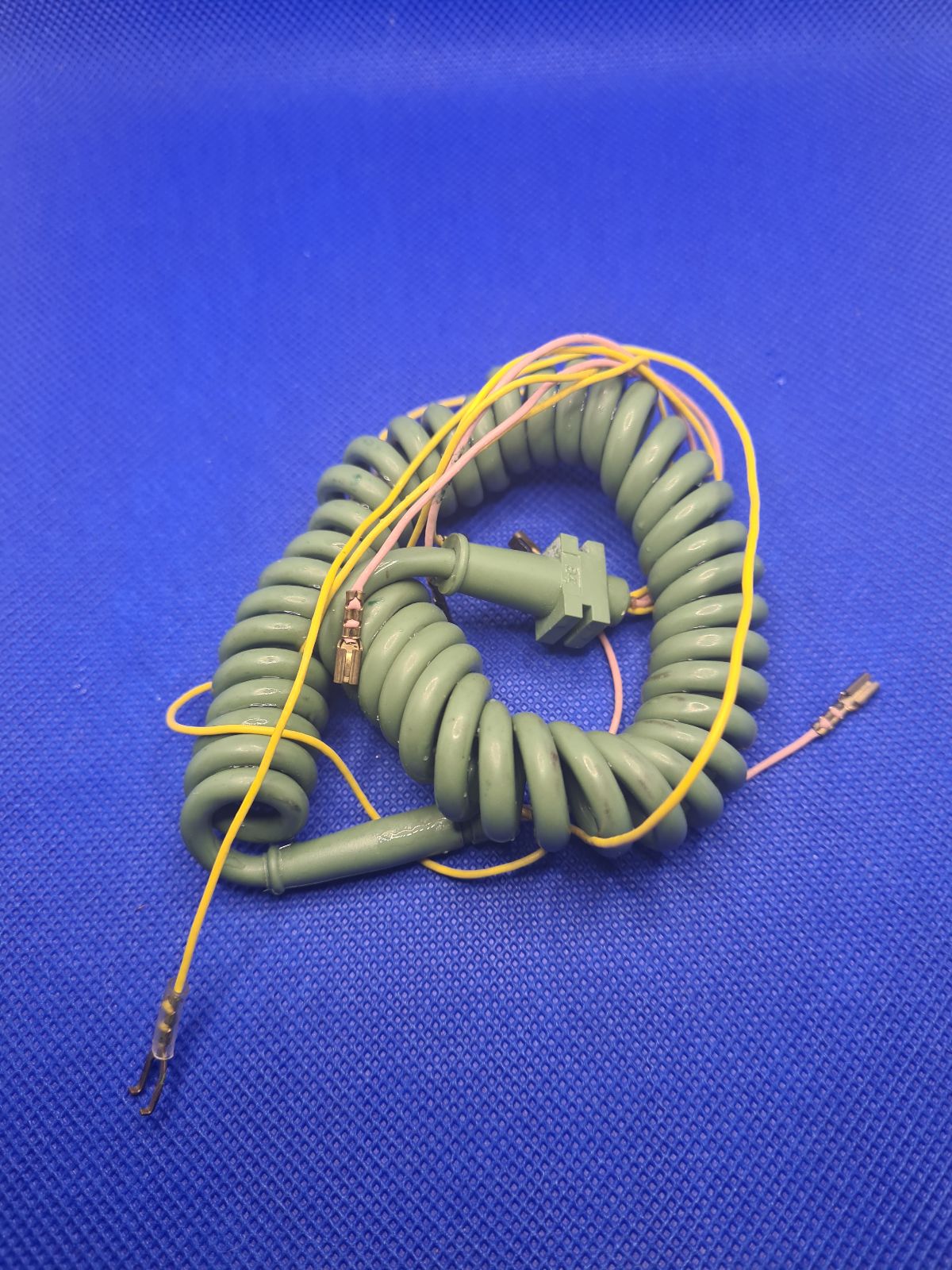 PMG/Telecom 800 Series Curly Cords NOS Green - Old Phones Australia