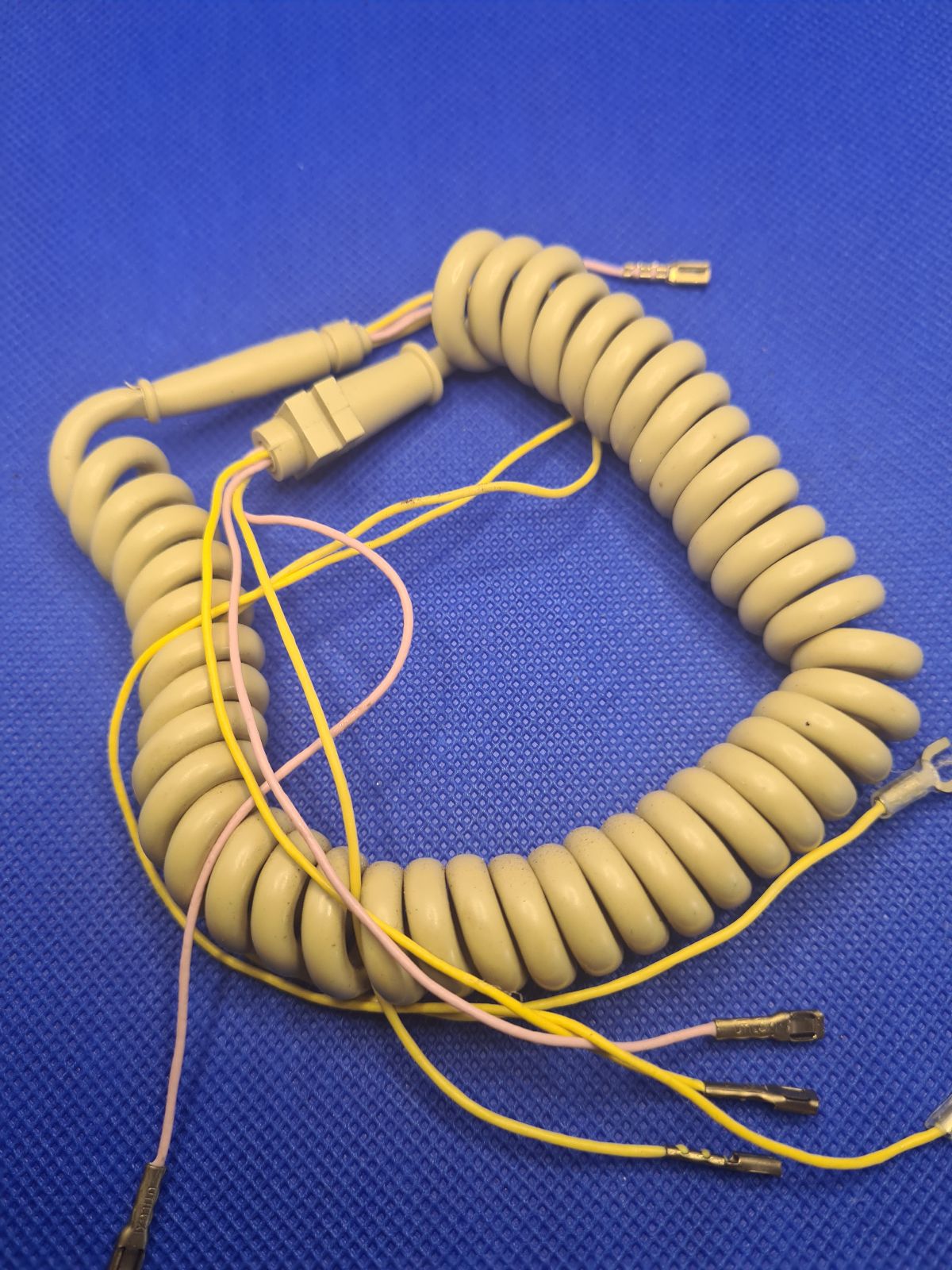 PMG/Telecom 800 Series Curly Cords NOS Topaz Yellow/ Mustard - Old ...