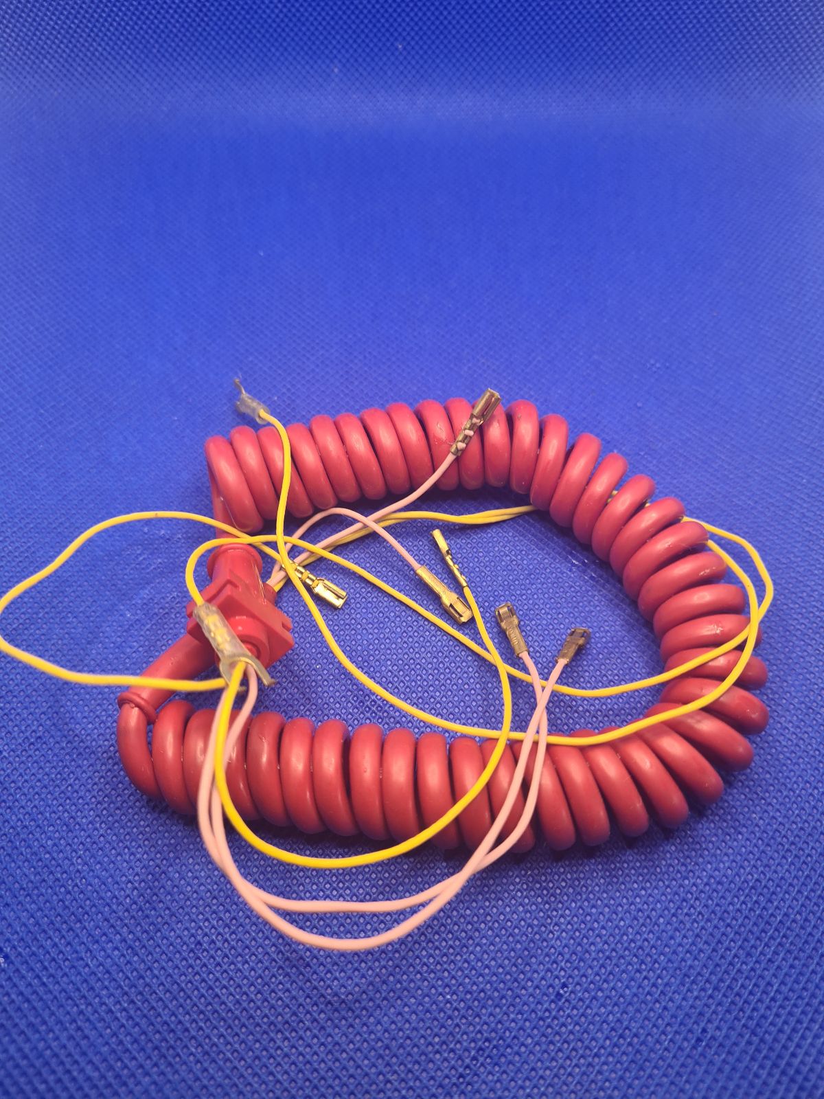 PMG/Telecom 800 Series Curly Cords NOS Red - Old Phones Australia