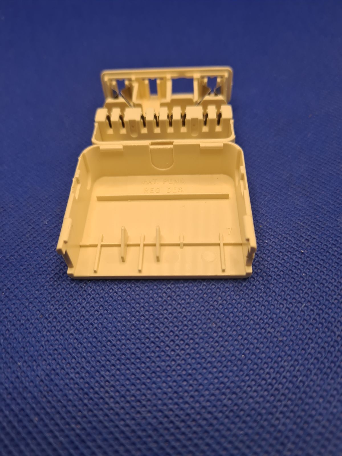 Telecom 612 Socket - Old Phones Australia